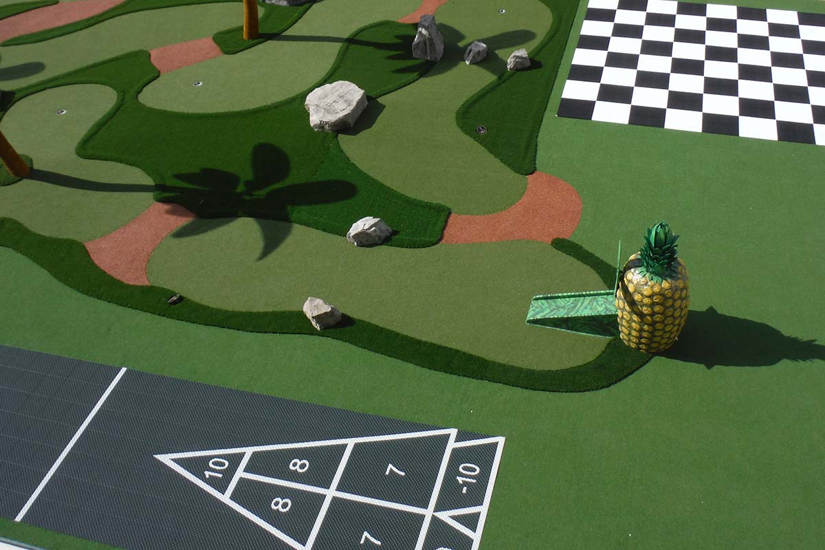 Game Court Systems Provide Fun for Everyone - Adventure Golf & Sports